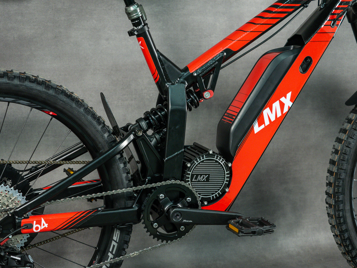 LMX Debuts New High End EMTB – Chris Crossed Ebiking